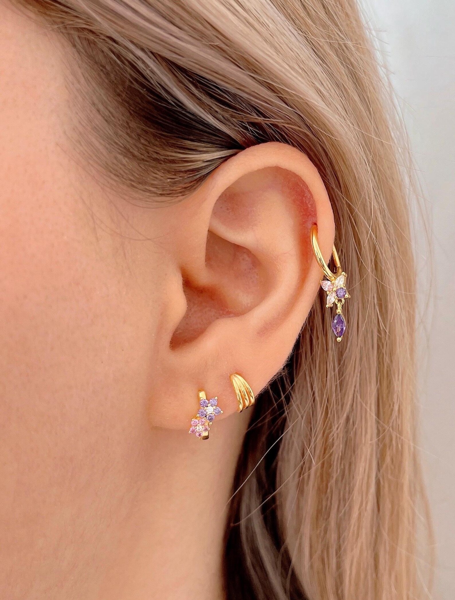 18G Flower Huggie Hoop Earring Sterling Silver Cartilage Earring Helix ...
