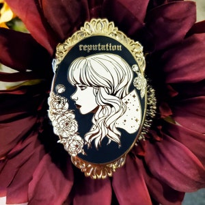 Reputation Cameo Portrait Enamel Pin, Eras Collection - Etsy