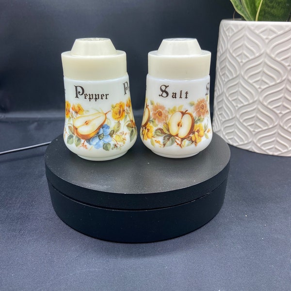 Pyrex Salt and Pepper Shakers - Etsy