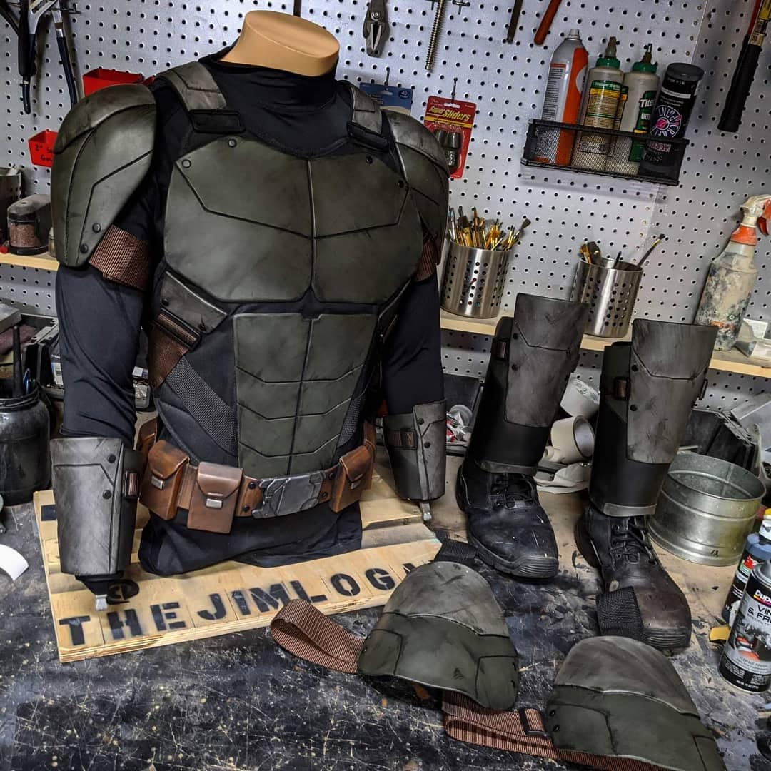 Custom Set Vest, Shoulders, Belt, Gauntlets, Shin/boot Cover, Thigh ...