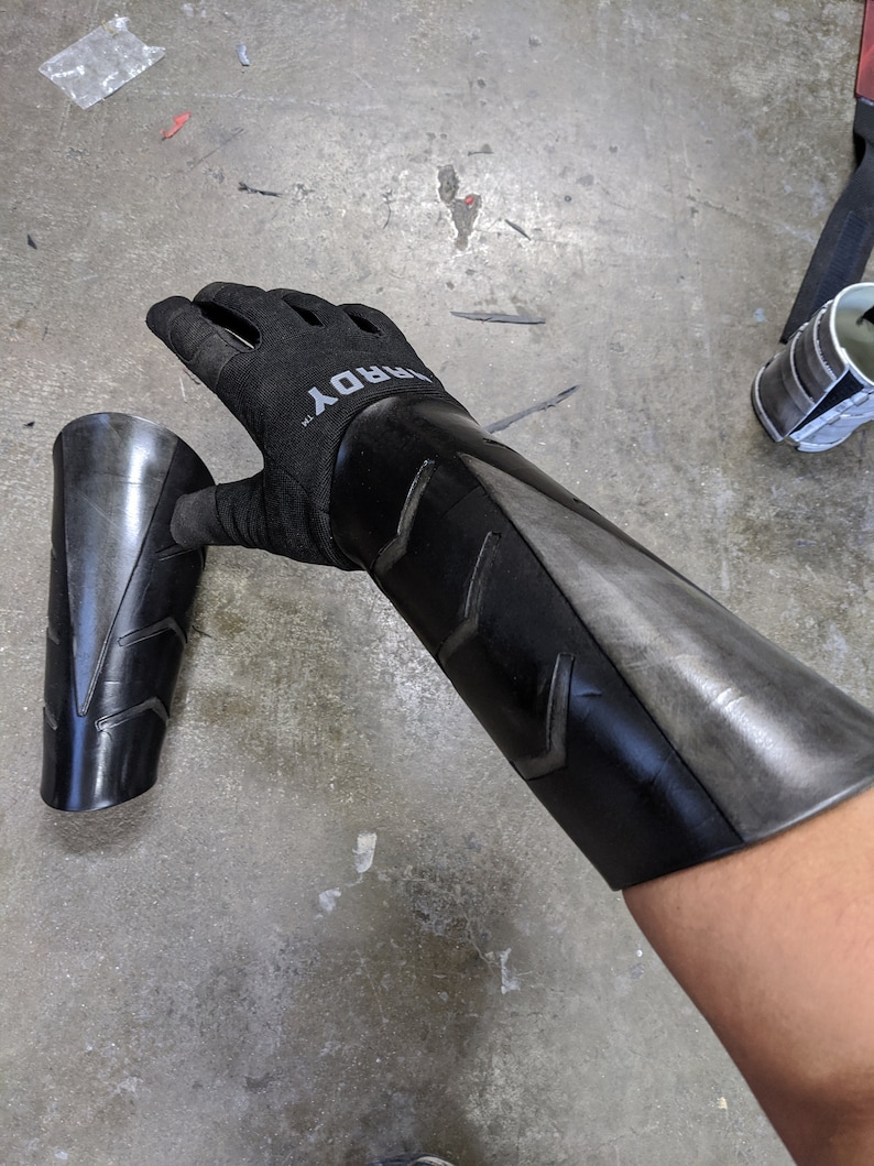 Armored Guards V2 ANY COLOR/STYLE add Fins/blades Option - Etsy