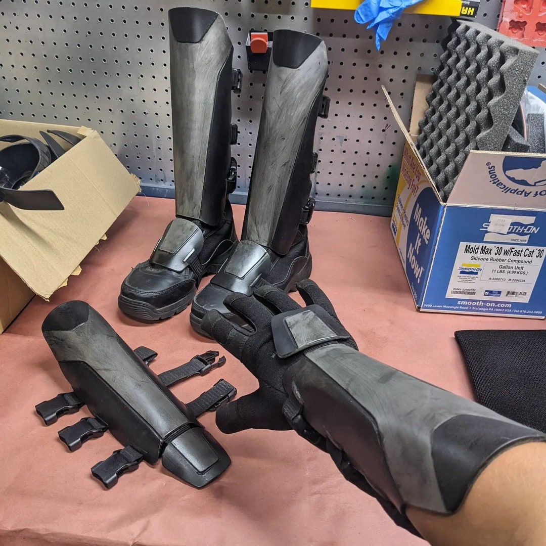 Armored Guards V3 ANY COLOR/STYLE - Etsy