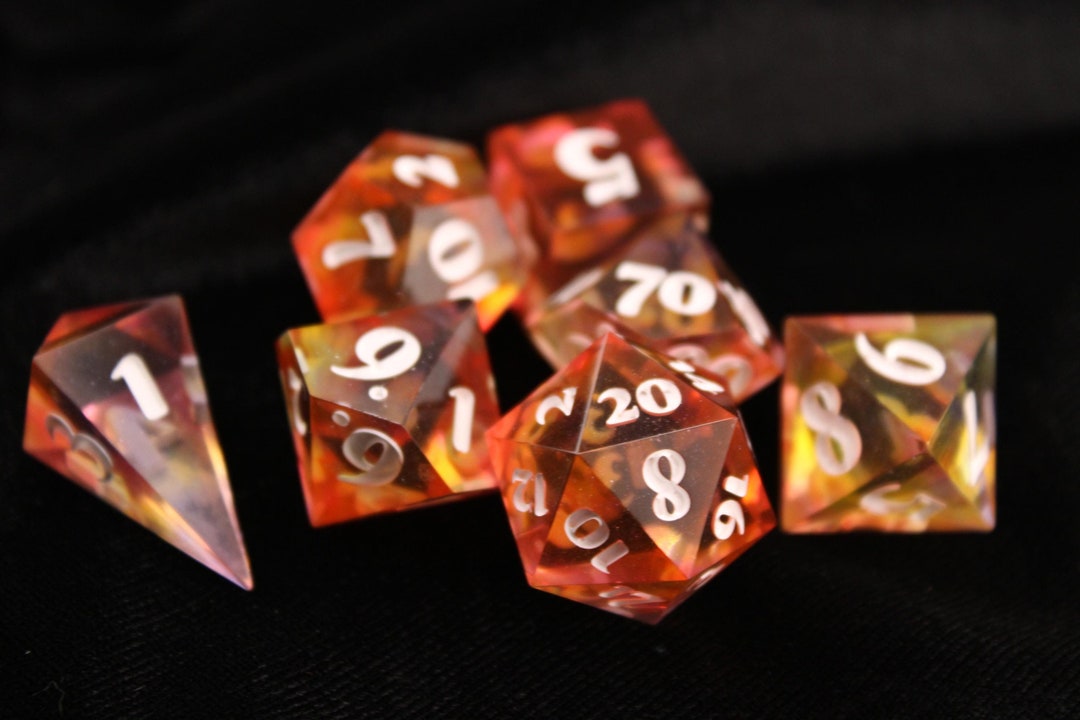 Sparkle Sunset - 7 Piece Dice Set - Clear, Glitter and Rainbow Dice Set ...