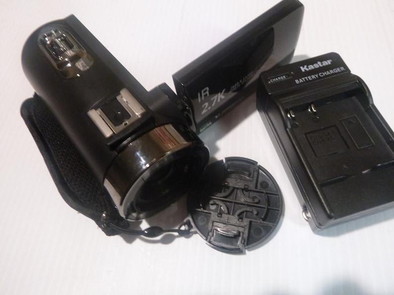 DVC IR 2.7K 2688X1520P High Definition Digital Video Camera 30.0 Mega ...