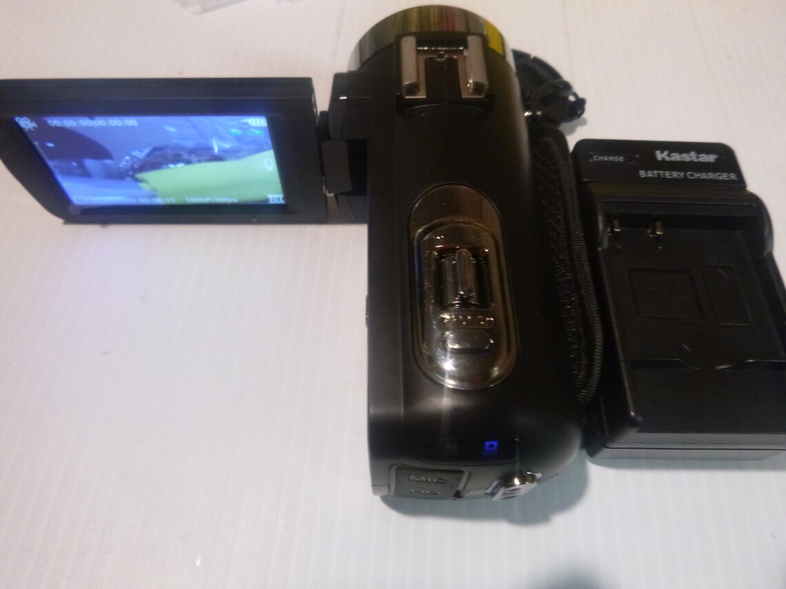 DVC IR 2.7K 2688X1520P High Definition Digital Video Camera 30.0 Mega ...