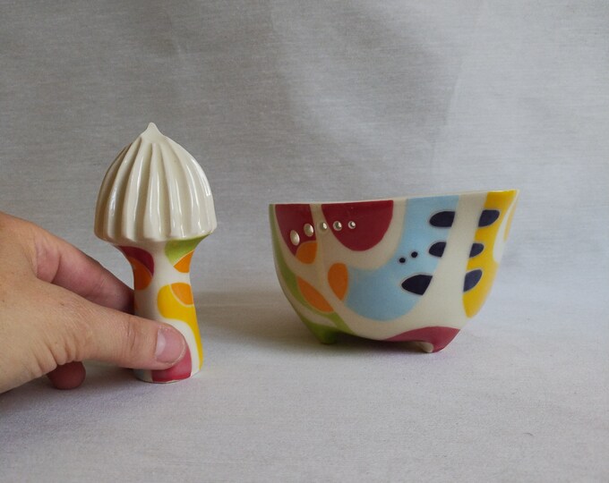 Handcrafted Set Spouted Herb Stripper Bowl With Integral Garlic/ginger ...