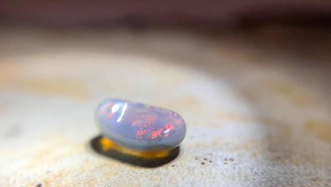 0.7ct Full Spectrum Feather Pattern Black Opal - Etsy