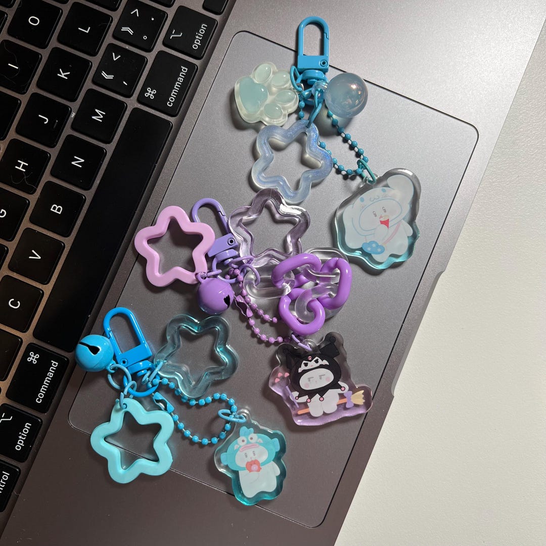 Sanrio Acrylic Keychain | Cute Cat Keychain | Kawaii Acrylic Charm ...