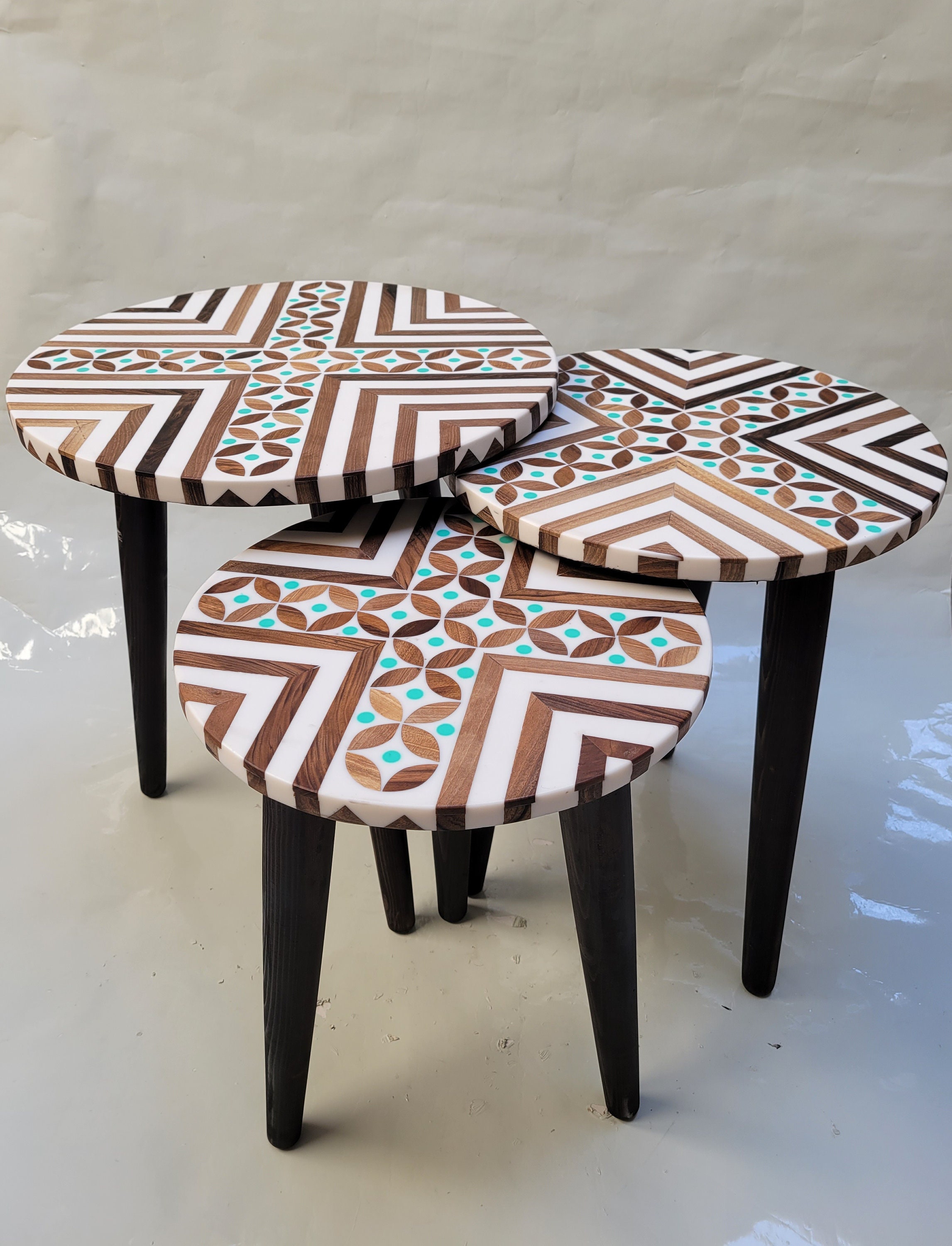 Ladder Tables Made of Walnut Wood and Resin Round Table - Etsy