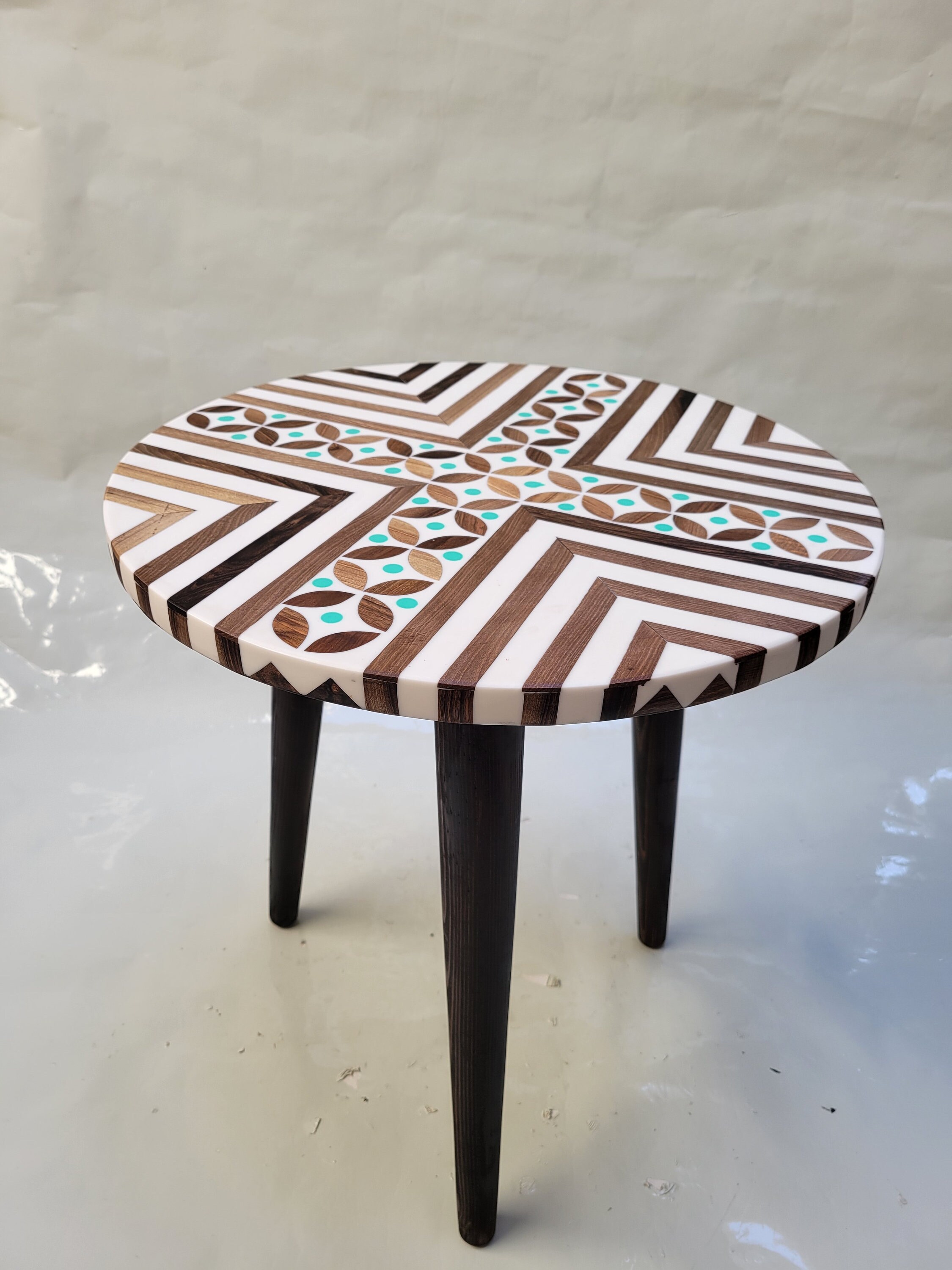 Ladder Tables Made of Walnut Wood and Resin Round Table - Etsy