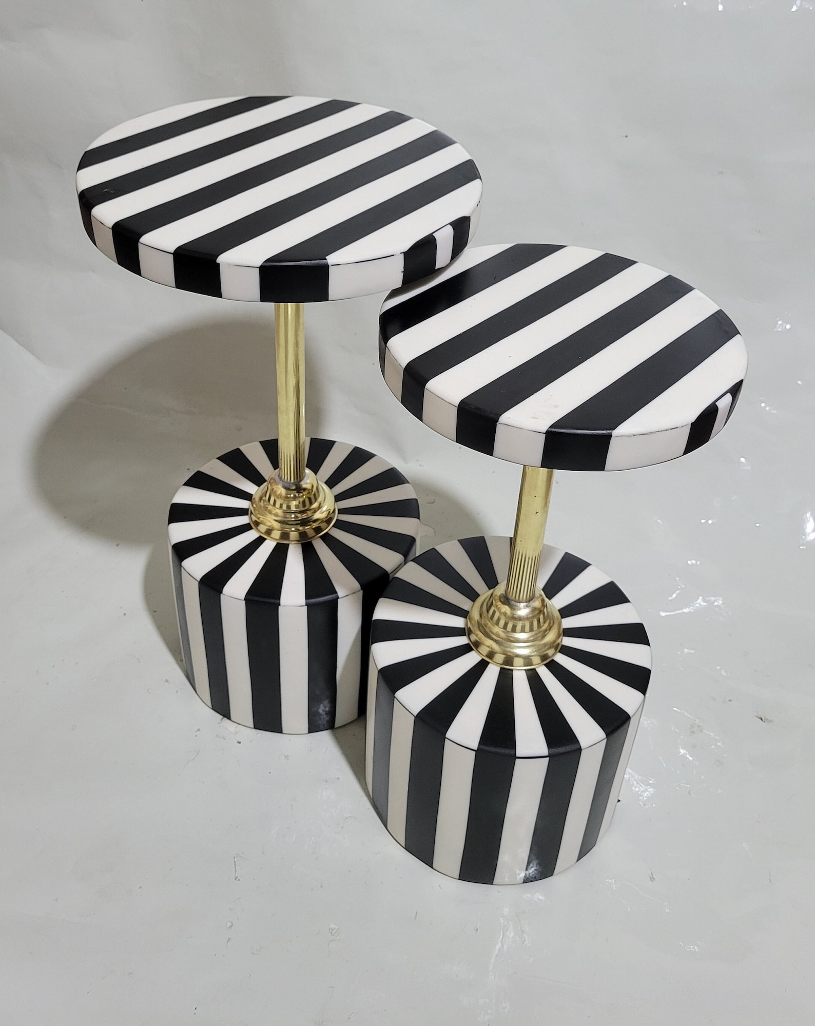 Handmade Walnut Round Table Unique Wood Art Side Table With White Resin ...