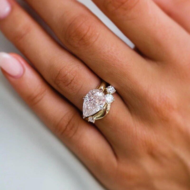 Platinum Hug Ring - Etsy