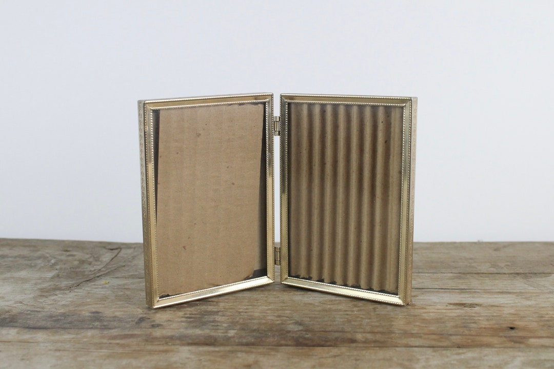 Vintage Brass 3.5x5 Hinged Folding Frame Duo 2 Picture Frames Display ...