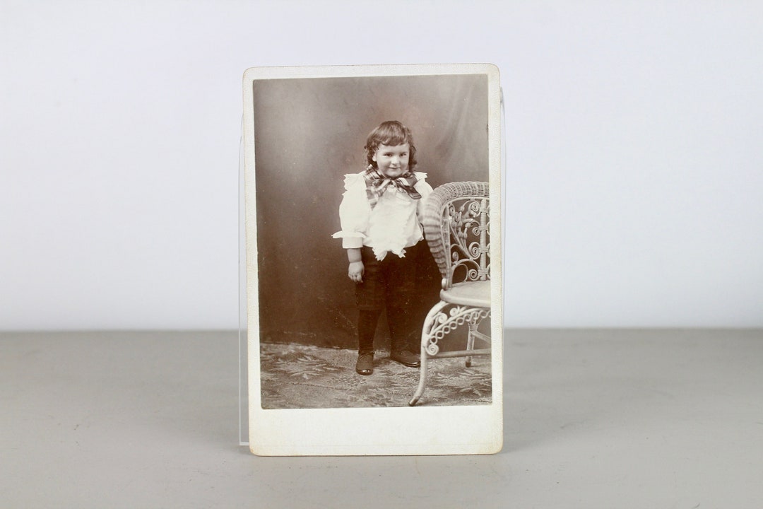 Antique Cabinet Card oren 1910 Portrait Photo of A Child C.l.hunt Sepia ...