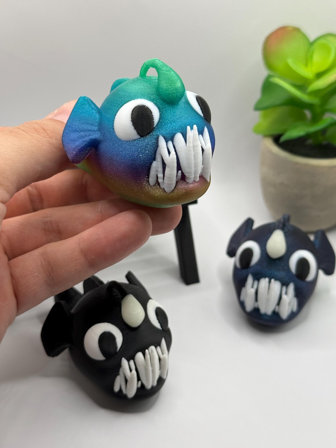 Articulated Angler Fish Fidget Toy/glow in the Dark Lantern Option/desk ...