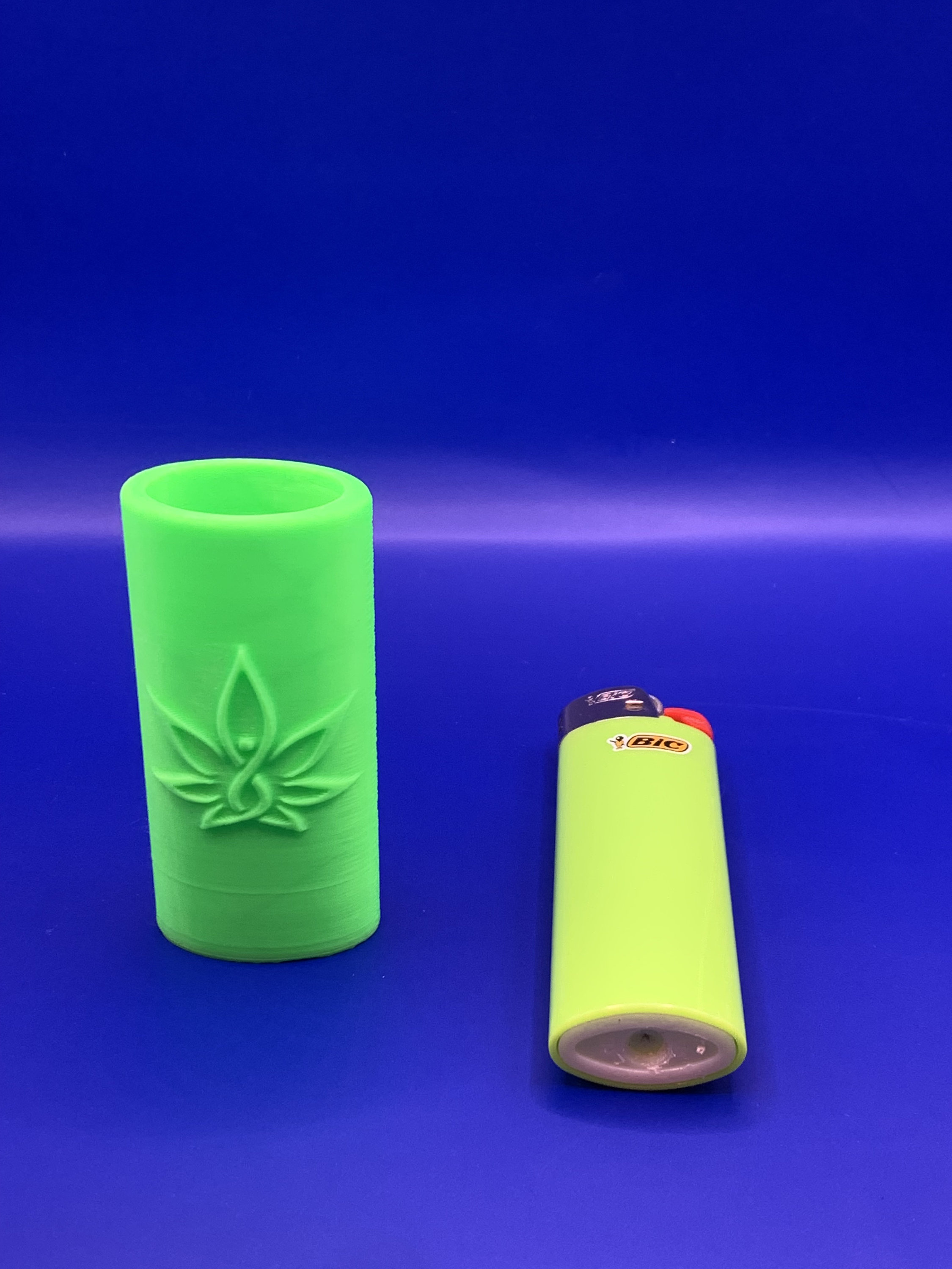 Weed Leaf Bic Lighter Case/420/marijuana/smokers/pot Leaf/3d Printed ...