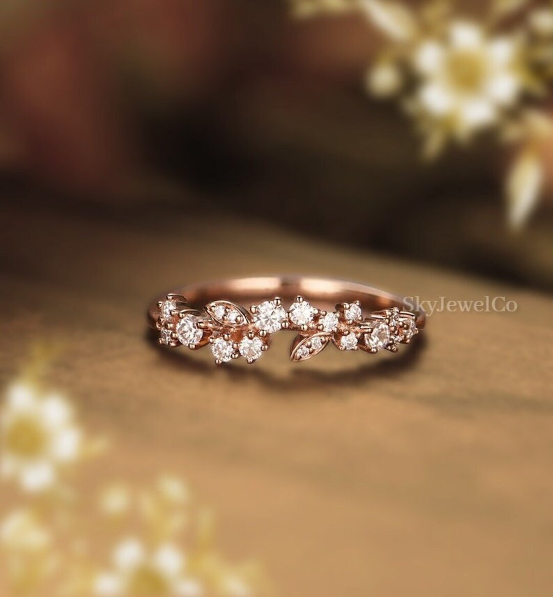 Delicate Leaf Pattern Engagement Ring, Unique Round Shaped Rose Gold ...