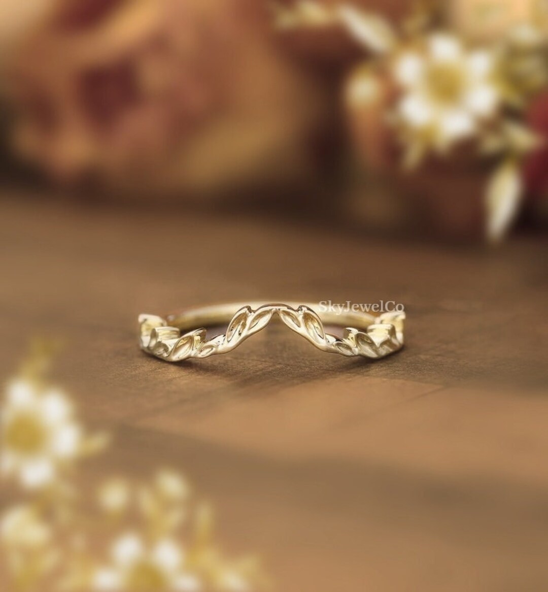 Intertwined Curved Wedding Band, Vintage Curved Stacking Band Ring ...