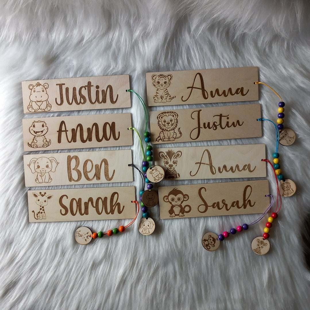 28 Motif Bookmarks With Wooden Beads, With Name and Motif ...