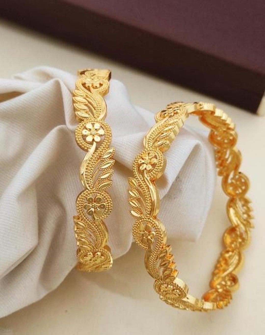 Sabyasachi Designer Gold Rajwadi Bangles for Women, Gold Plated Bangles ...