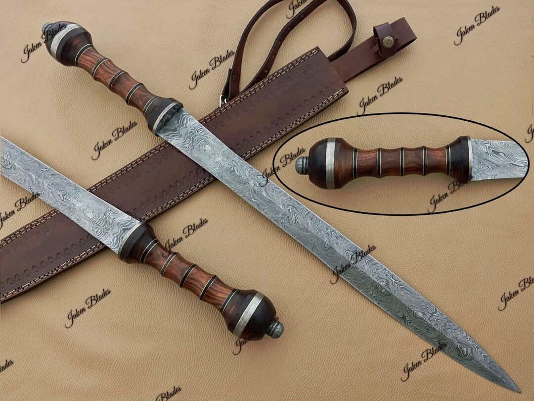 Fully Hand Forged Damascus Steel Gladiator / Gladius Sword With Rose ...