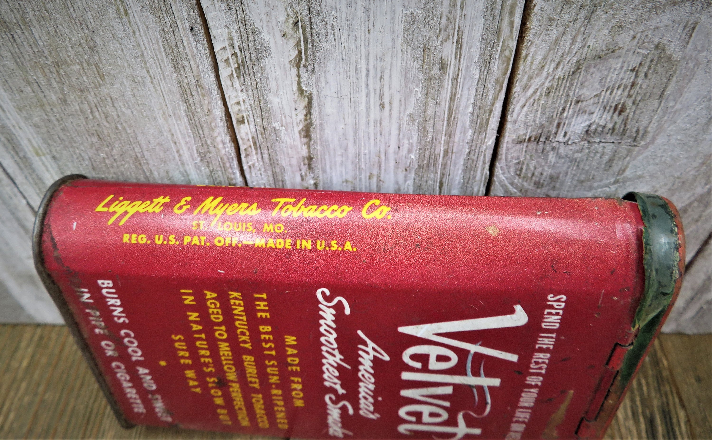 Velvet Pipe & Cigarette Tobacco Vintage Antique Tin Liggett and Myers ...
