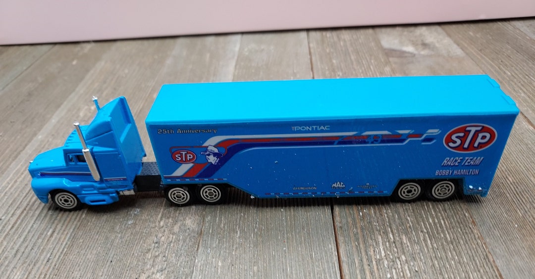 1992 7" Long Bobby Hamilton Race Team 25th Anniversary Racing Champions ...