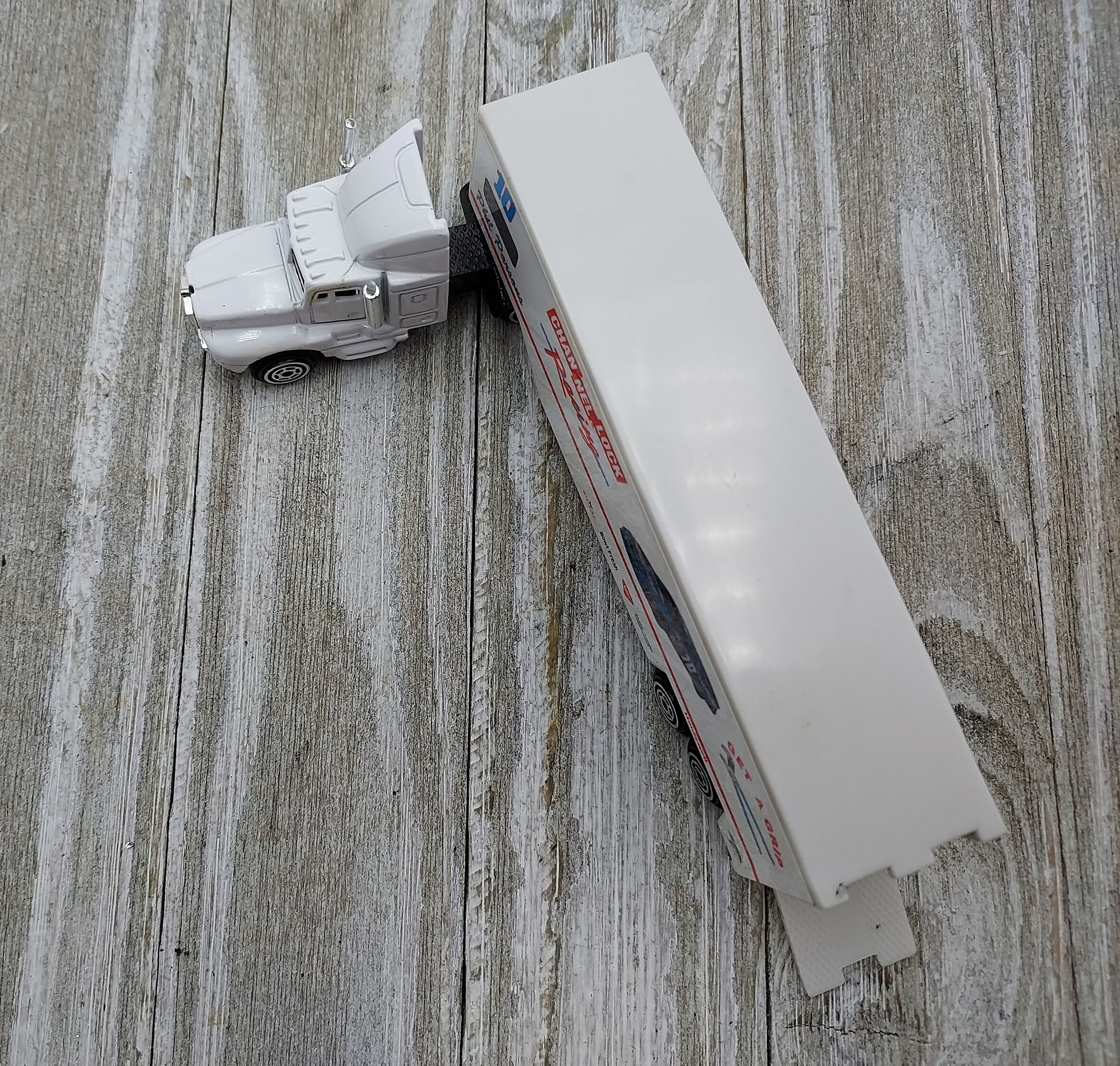 1992 7 1/8 Long 10 Racing Champions Transporter CHANNELLOCK Racing Die ...