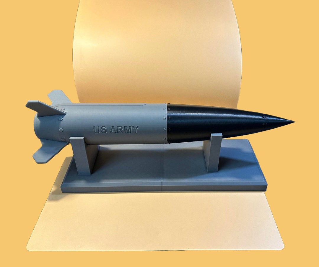 MGM-140 ATACMS Ballistic Missile Model and Stand || Army Tactical ...