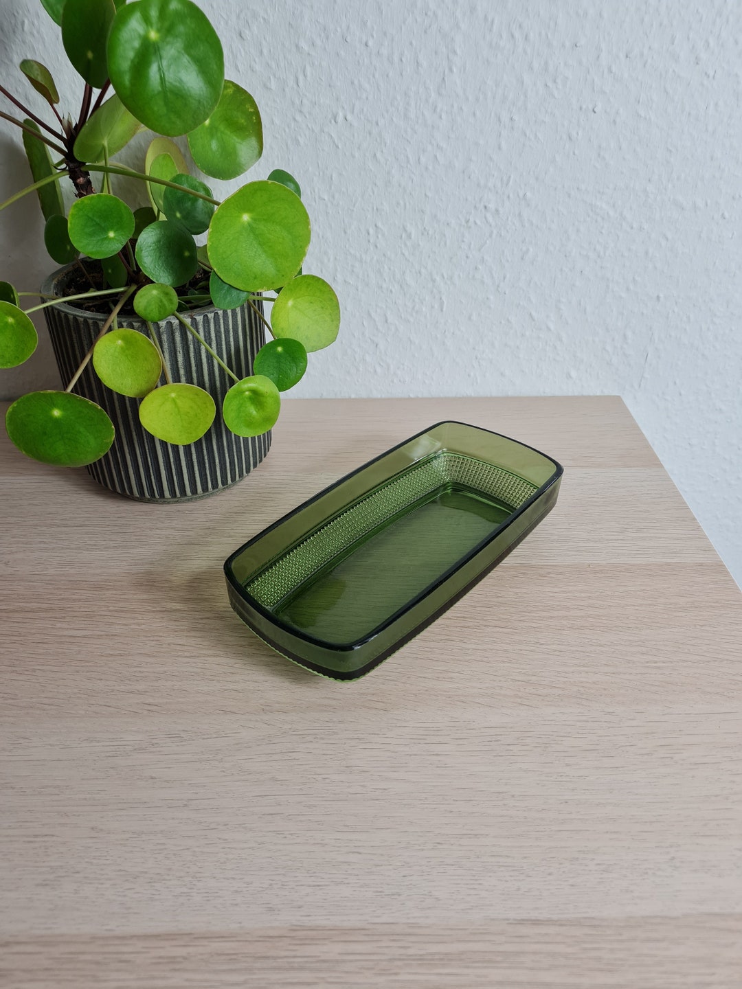 Vintage Green Glass Dish Square Glass Tray Pressed Glass Bowl Snack ...