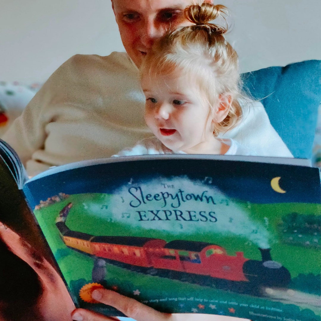 Sleepytown Express Bedtime Story Book - Children's Sleep Aid With Song ...