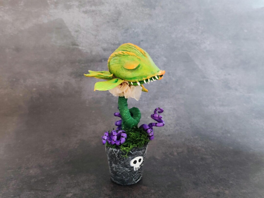 Dark Academia Carnivorous Plant: Pastel Goth Halloween Decor for Fairy ...