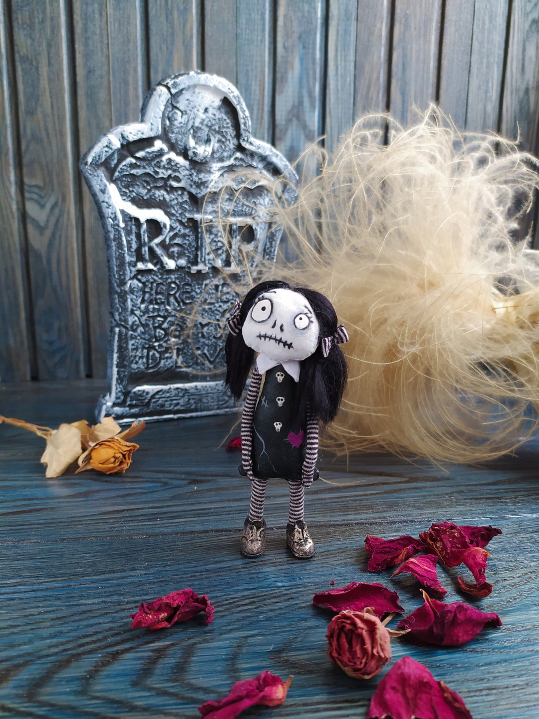 Emo Haunted Doll Horror Movie Decor Weird Halloween Girl Spooky Decor Gothic Rag Doll Creepy ...
