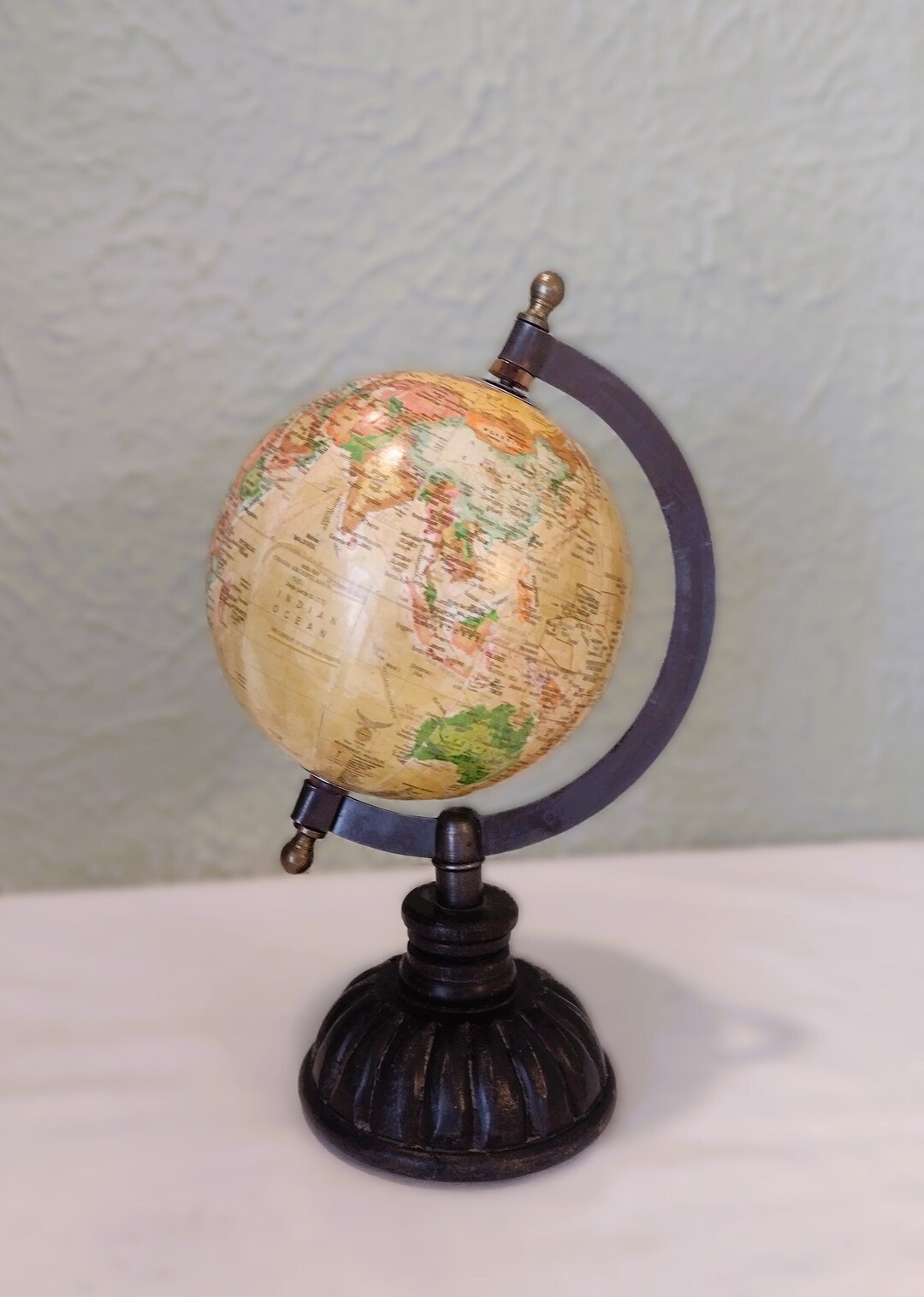 Small World Globe Rotating World Map 10h Decorative Desktop Globe ...