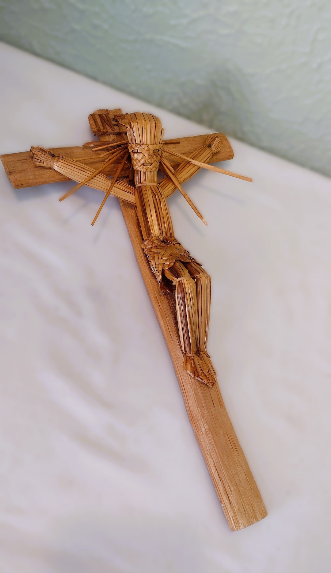 Vintage Straw Crucifix Jesus on the Cross Mexican Folk Art Wood & Straw ...