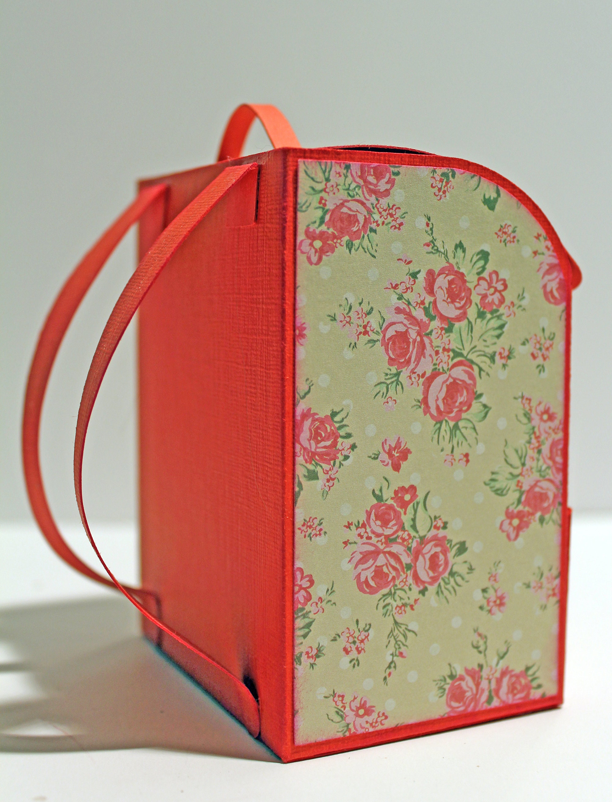 Cartable, SVG, EPS, DXF, Pdf, fichiers Silhouette Studio, boîte-cadeau ...