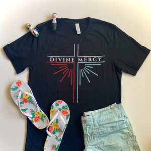 Divine Mercy Cross T-shirt - Etsy