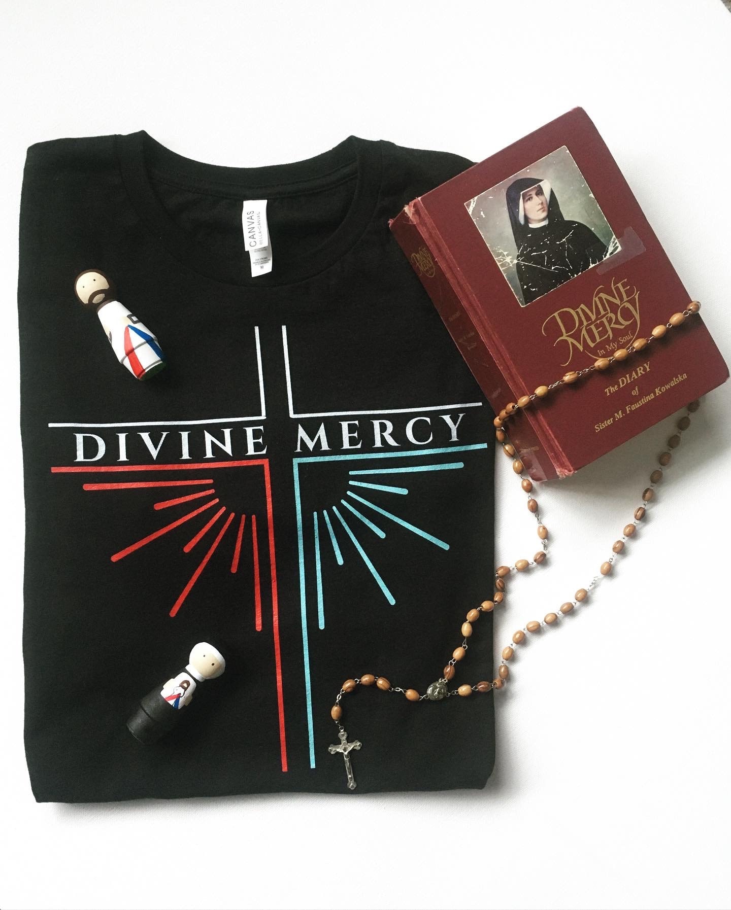 Divine Mercy Cross T-shirt - Etsy