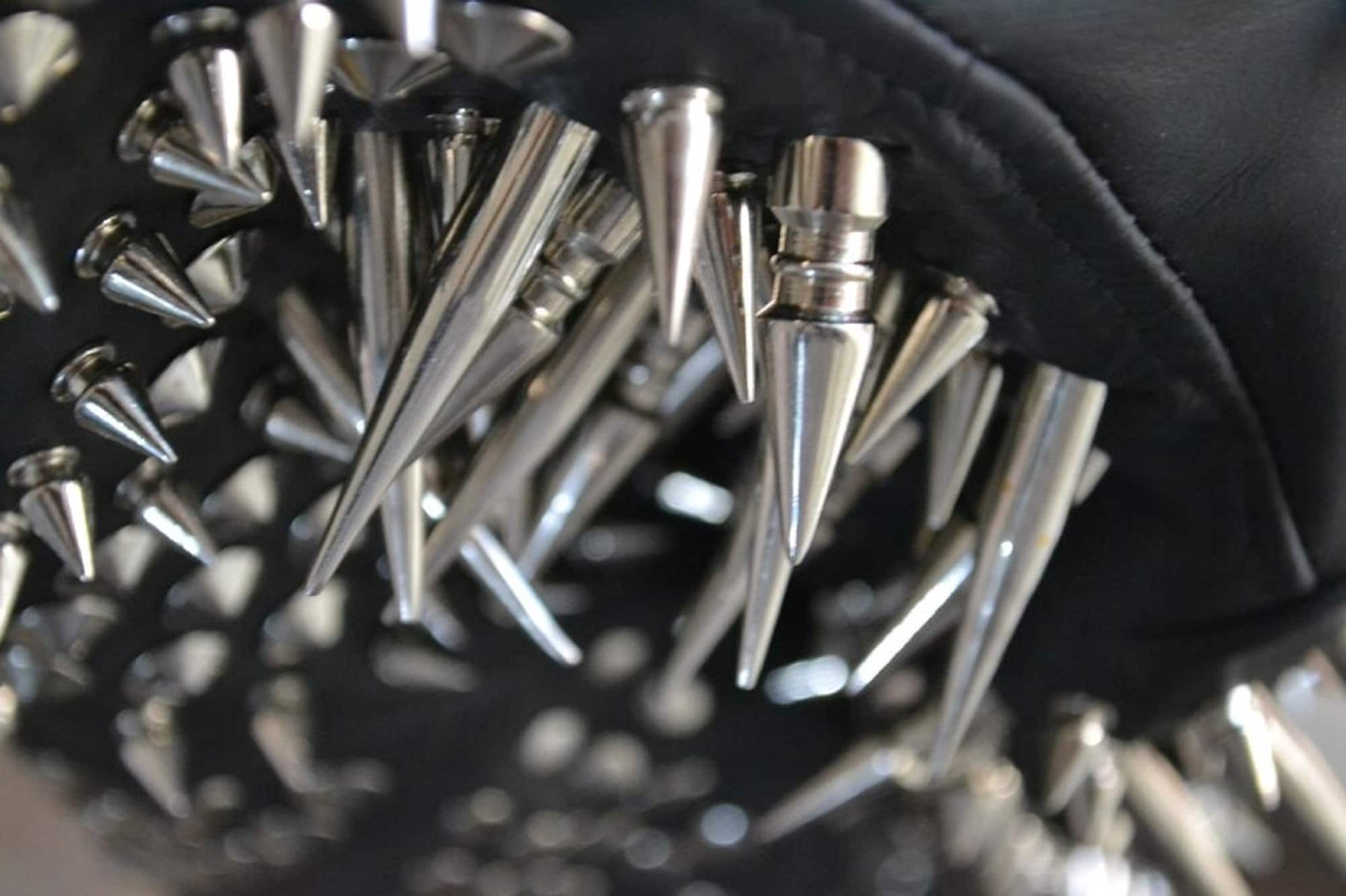 Men's Pure Leather Stylish Fashion Black Color Punk Silver Long Spiked ...