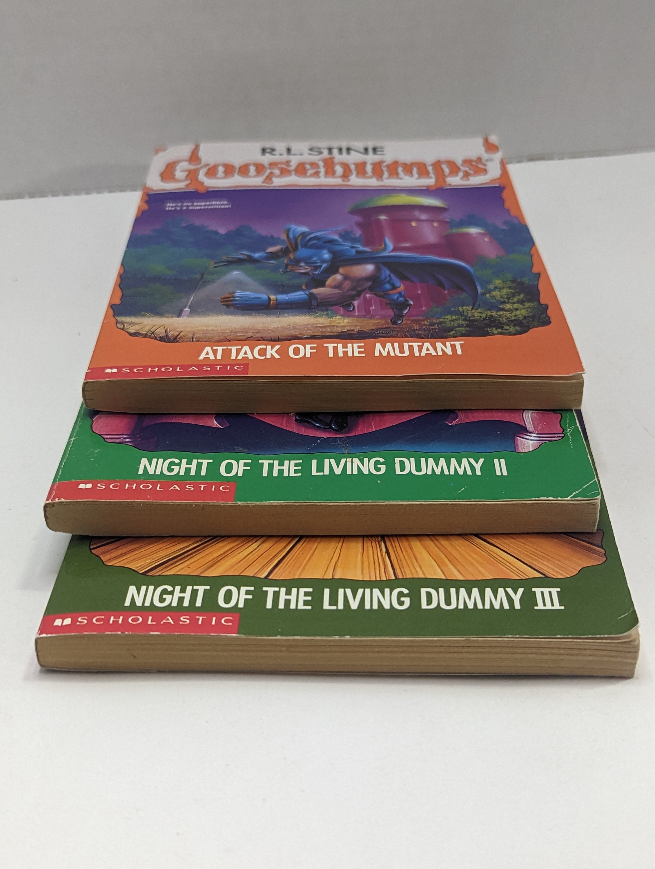 Goosebumps R.L. STINE Vintage 1990s Youth Horror Scholastic Paperback 3 ...