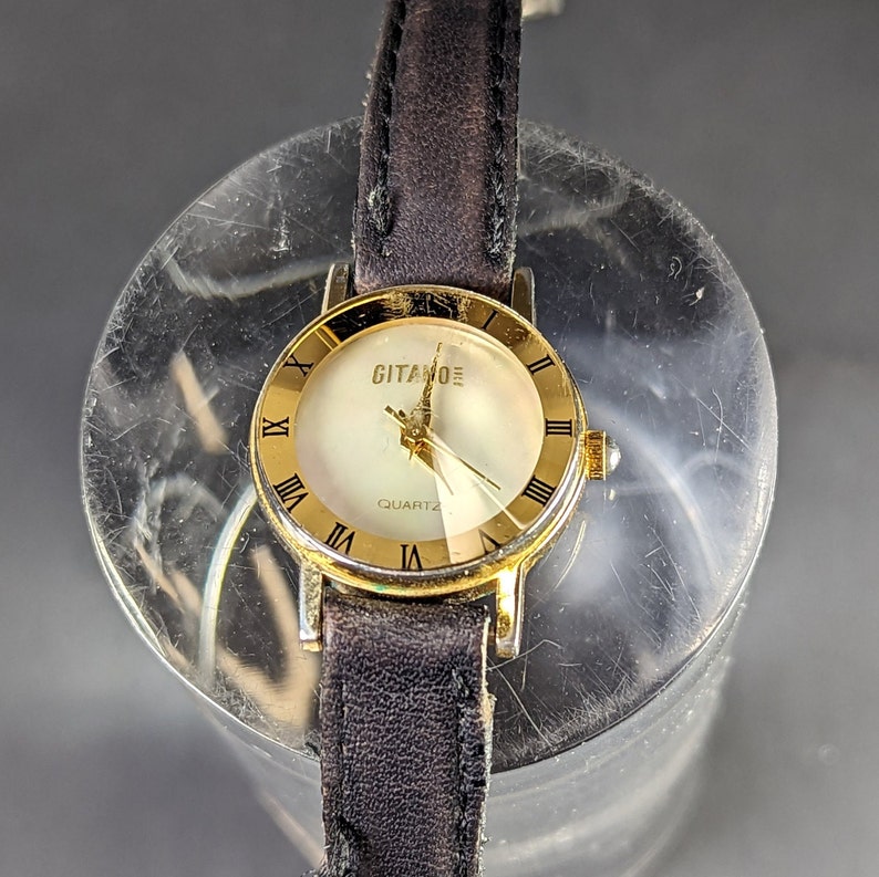 Vintage Gold-toned Gitano Women's Wrist Watch Genuine Calfskin Band ...