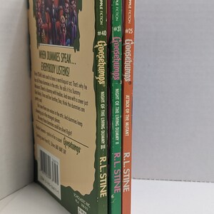 Goosebumps R.L. STINE Vintage 1990s Youth Horror Scholastic Paperback 3 ...