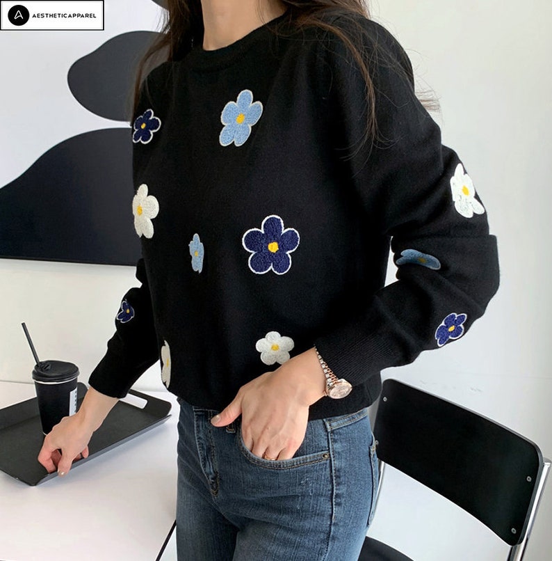 Flower Embroidered Sweater Floral Pattern Sweatshirt Black Etsy