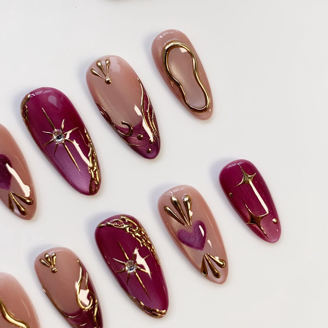 Mulberry Press on Nails Short Almond Nails/red Cat Eye Nails/star Nails ...