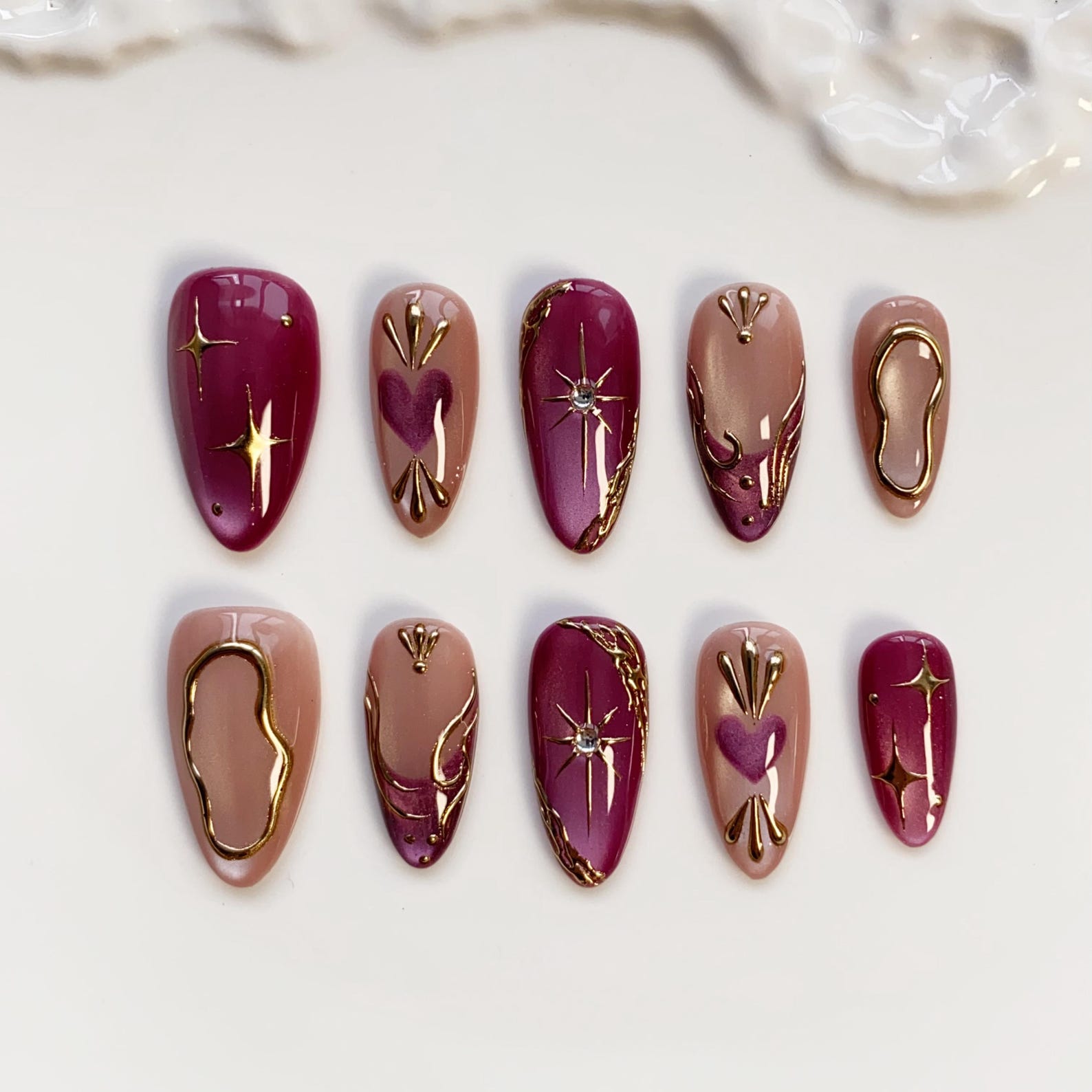 Mulberry Press on Nails Short Almond Nails/red Cat Eye Nails/star Nails ...