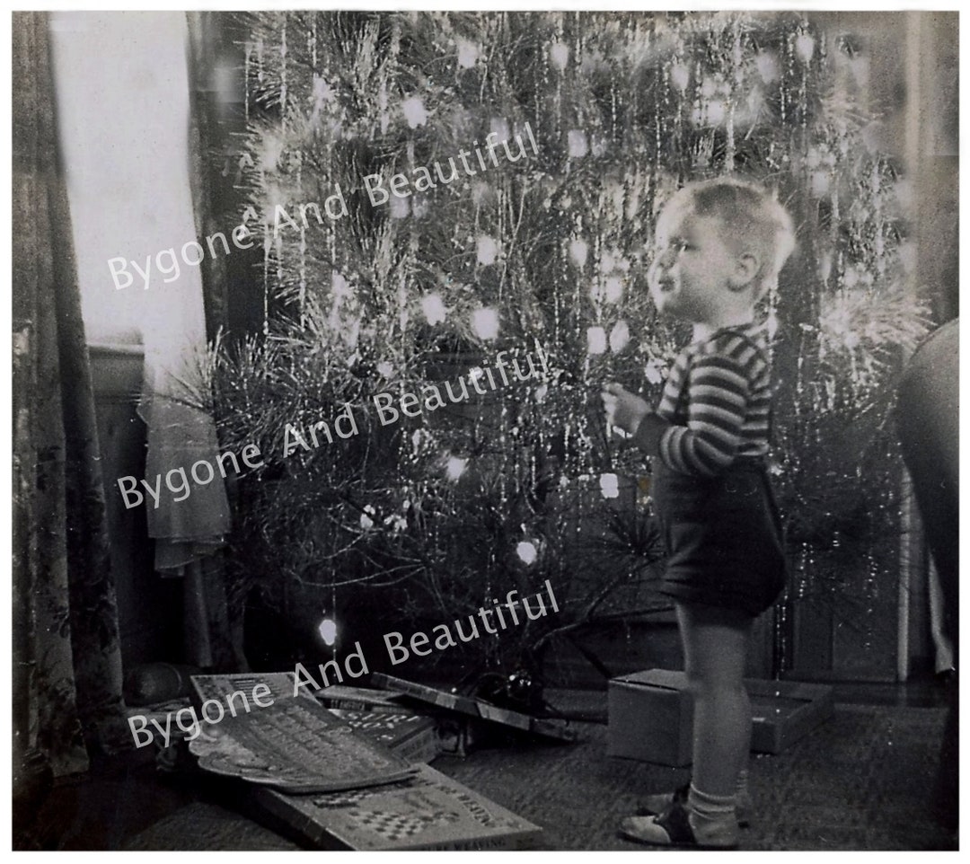 Vintage Image Christmas Tree Boy Junk Journal Scrapbook Digital ...