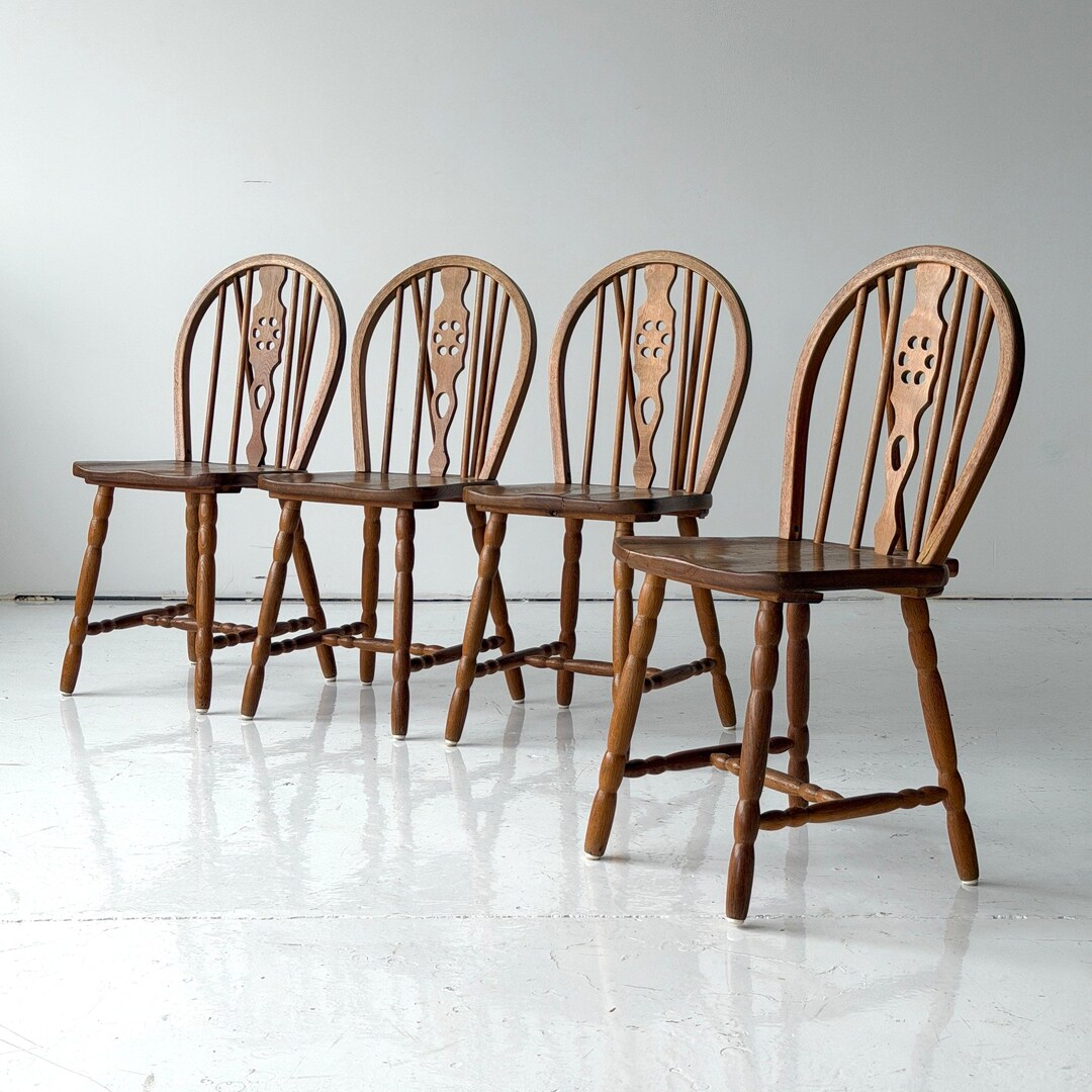 Scandinavian Oak Spindle Back Dining Chairs - Etsy