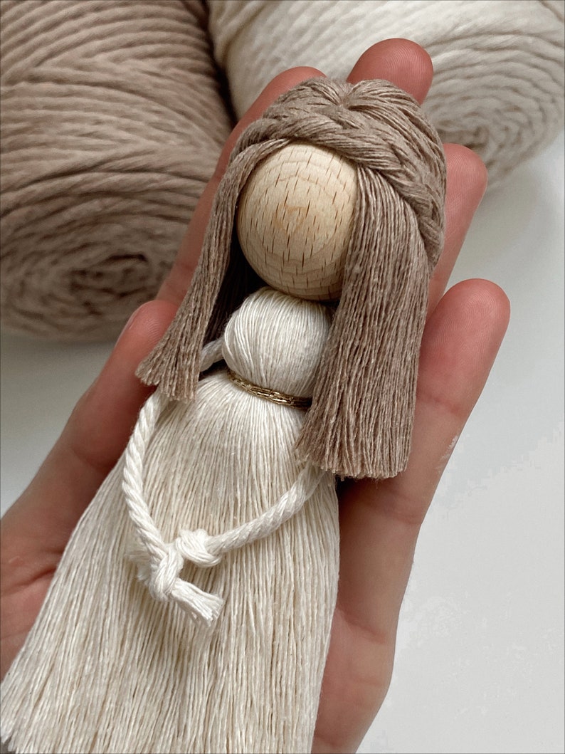 Macrame GIRL Video TUTORIAL/PATTERN, Beginner Friendly, Step by Step ...