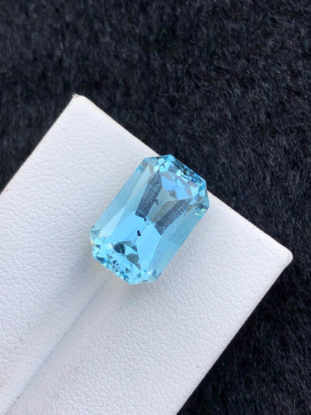 Natural Aquamarine 7.7 CT | Sky Blue Scissor Cut Gemstone | Transparent ...