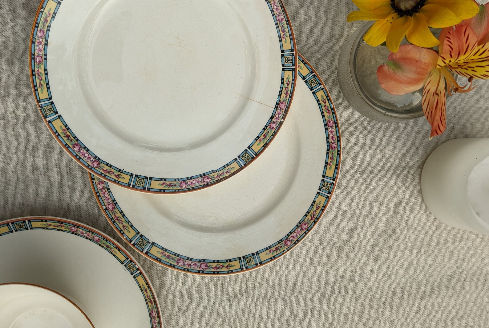 Patterned China, Floral Vintage China Teacup and Side Plates - Etsy
